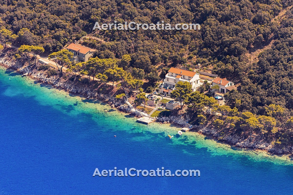 Ubli • Aerial Croatia
