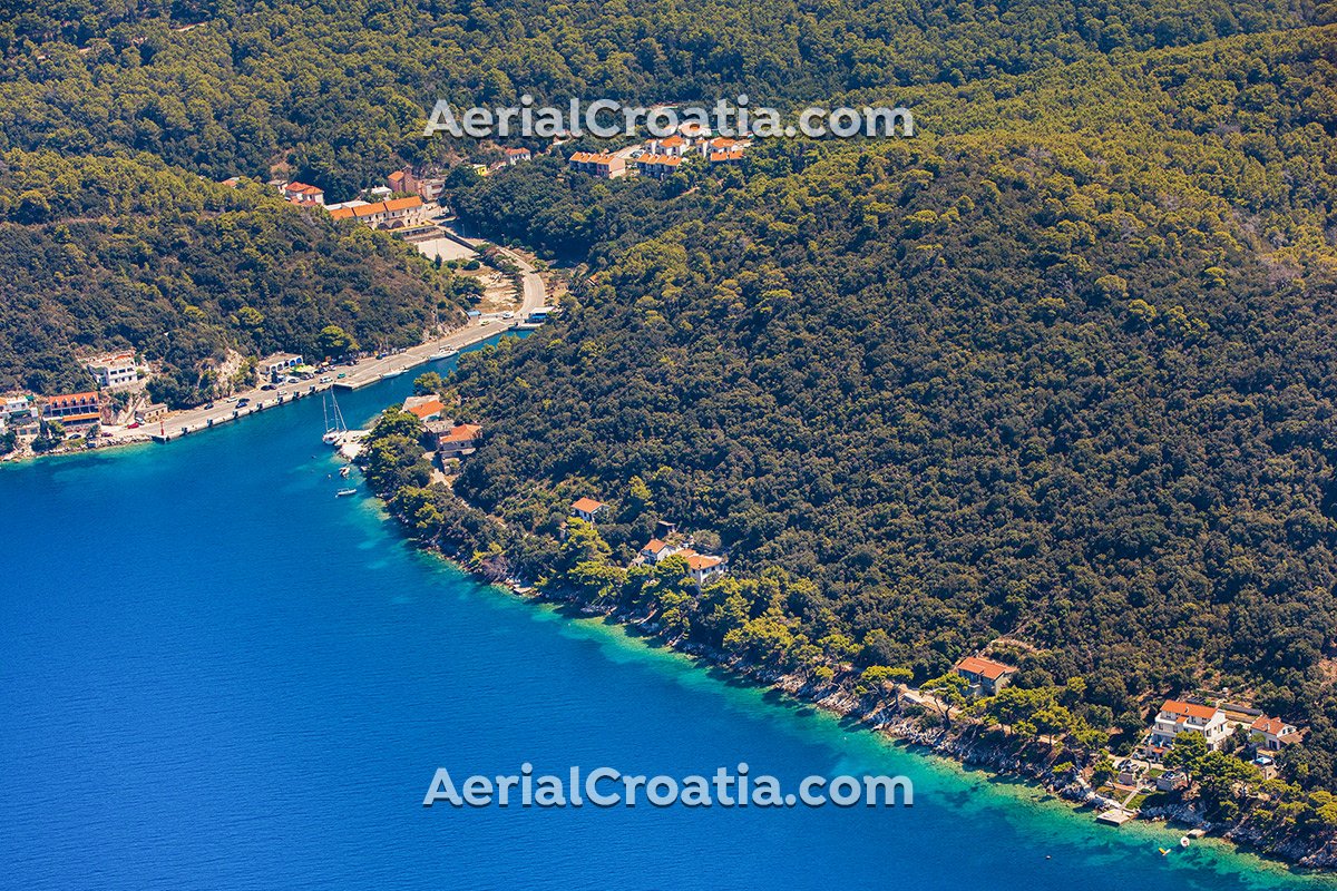 Ubli • Aerial Croatia