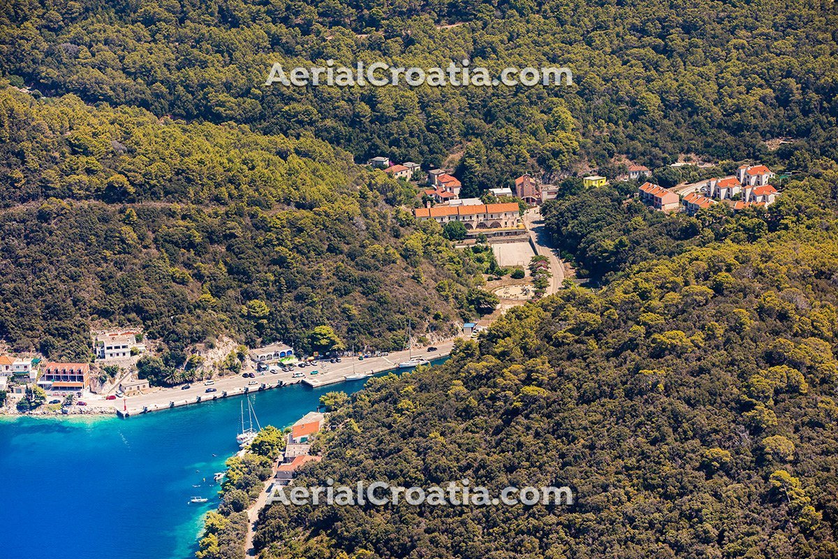 Ubli • Aerial Croatia