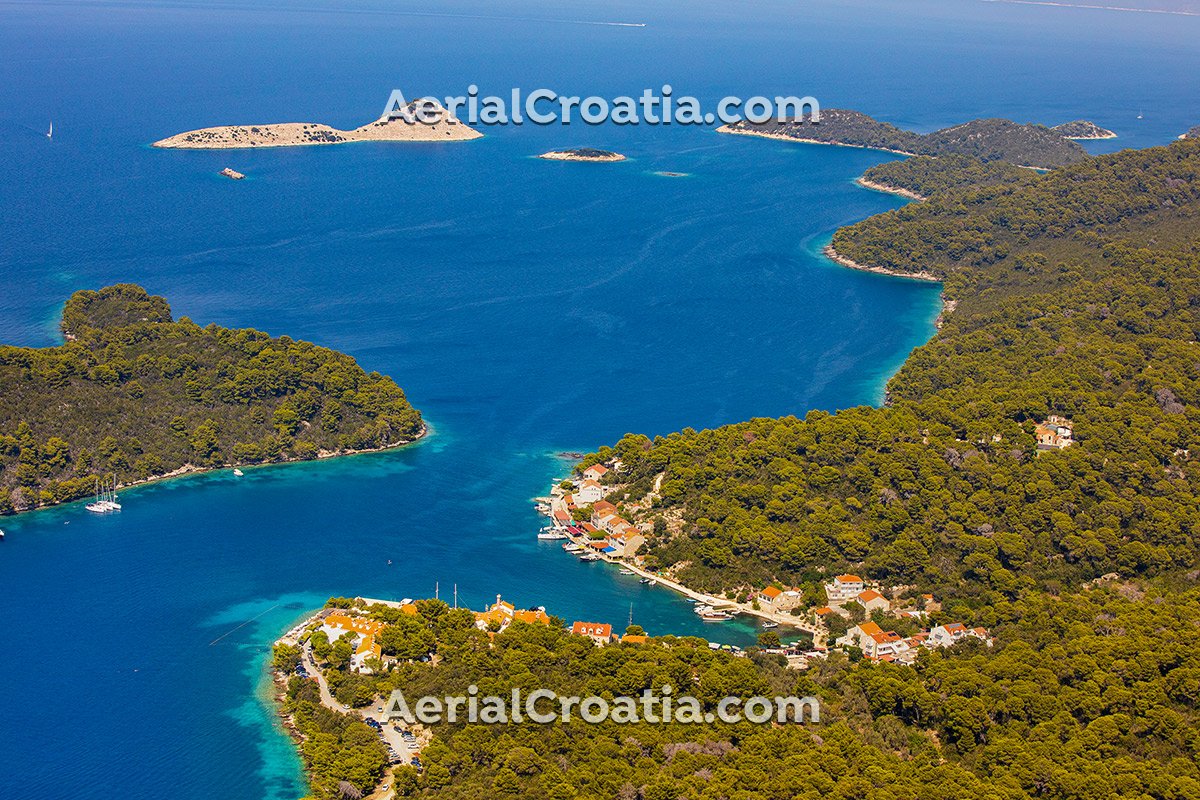 Pomena • Aerial Croatia