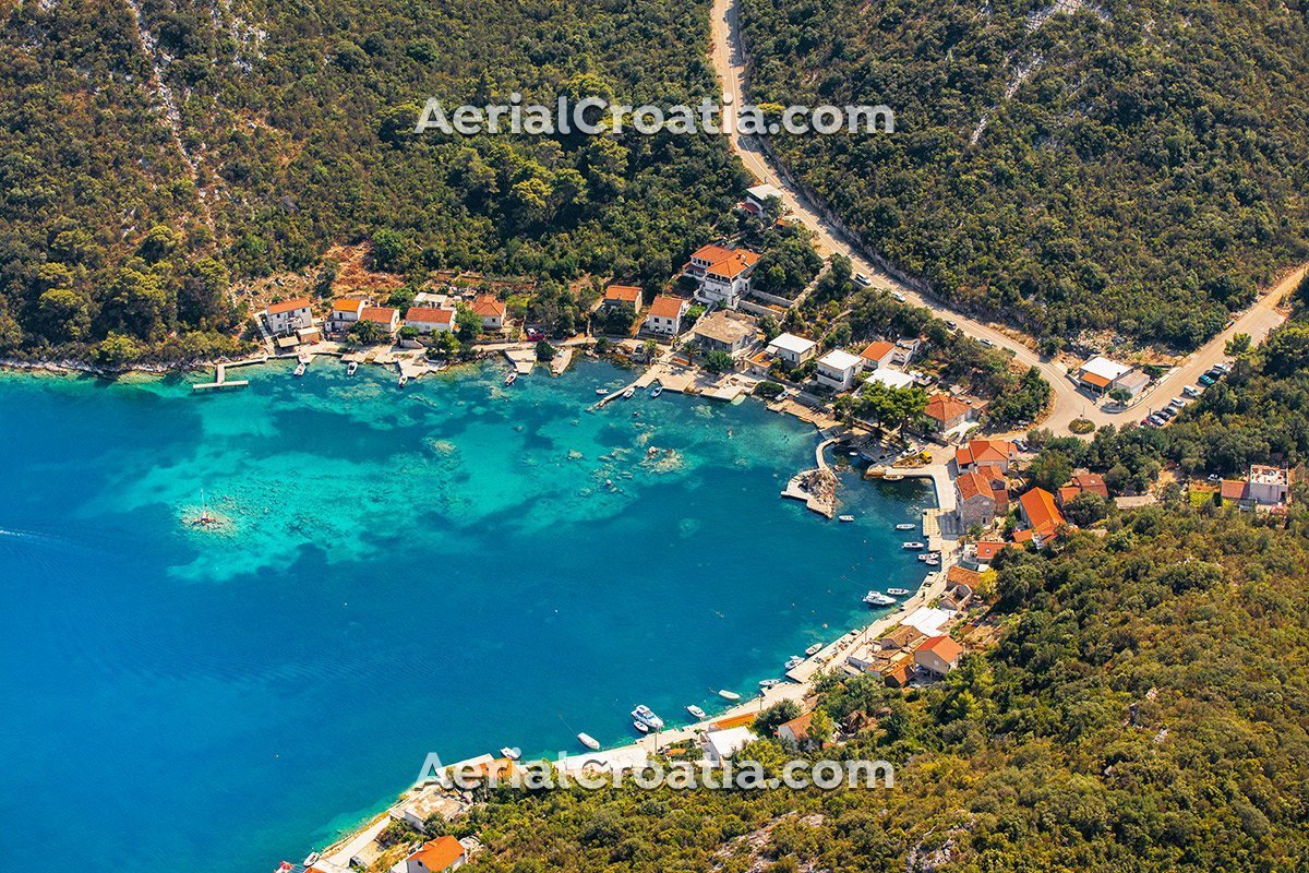 Okuklje • Aerial Croatia