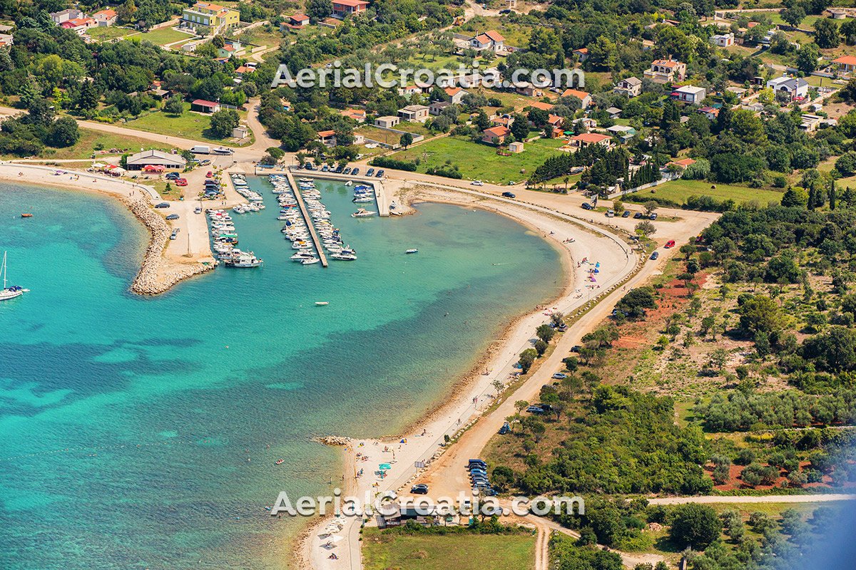 Peroj Fotografije iz zraka u Hrvatskoj