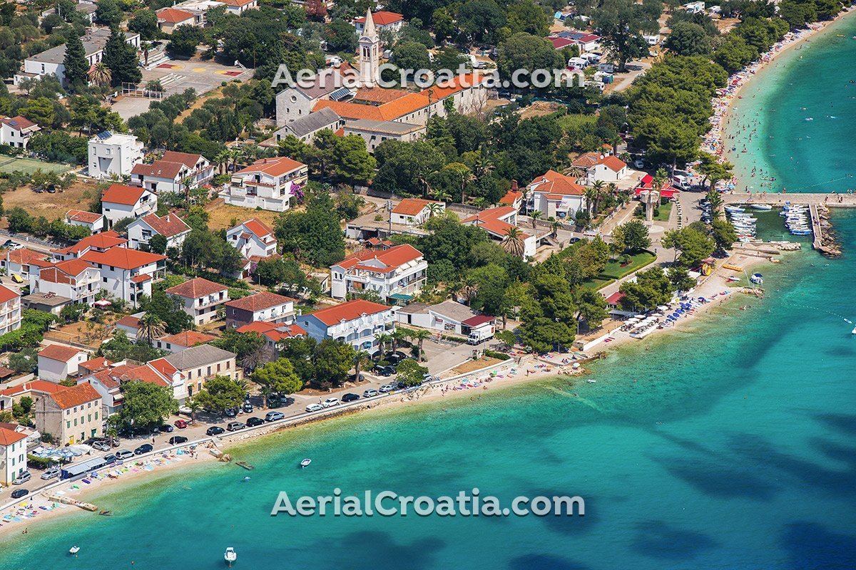 Zaostrog • Letecké fotky Chorvatska