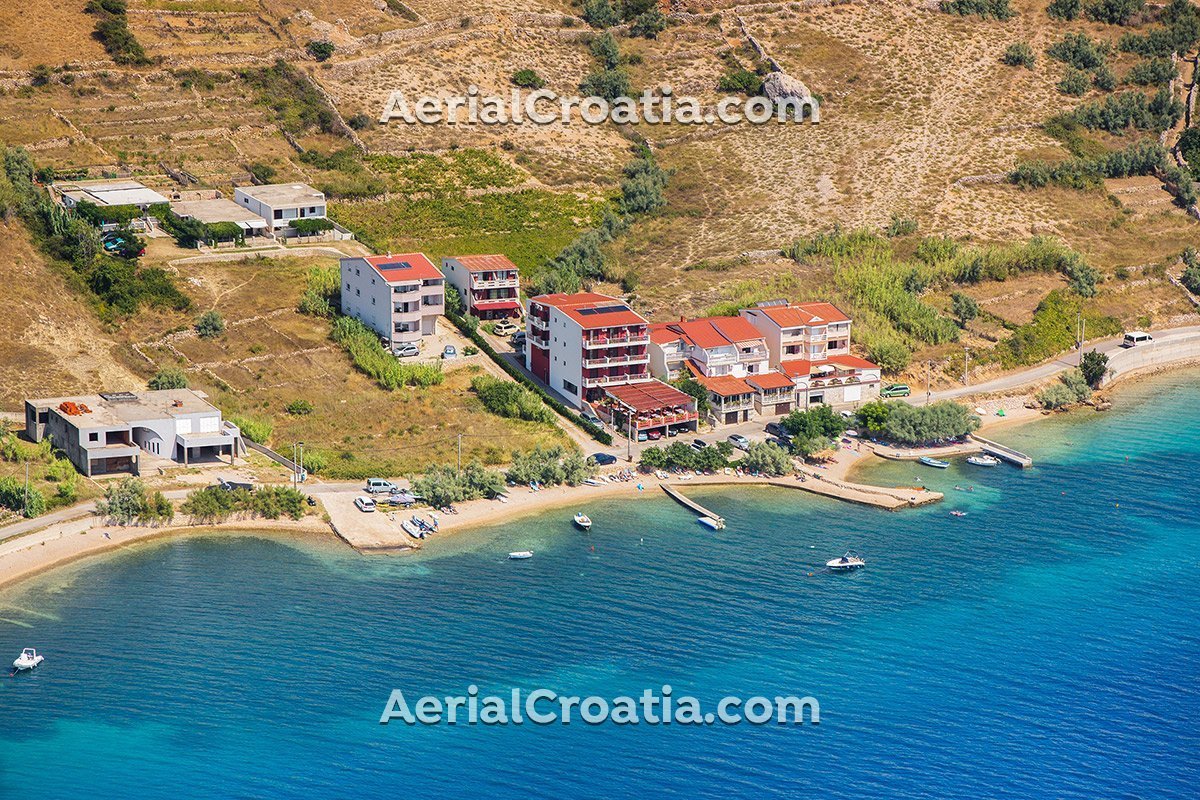 Metajna • Letecké fotky Chorvatska